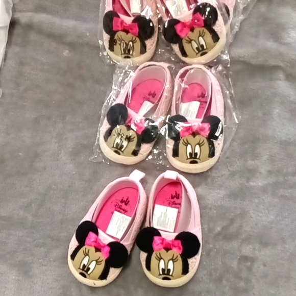Disney | Shoes | Disney Minnie Mouse Baby Shoes | Poshmark
